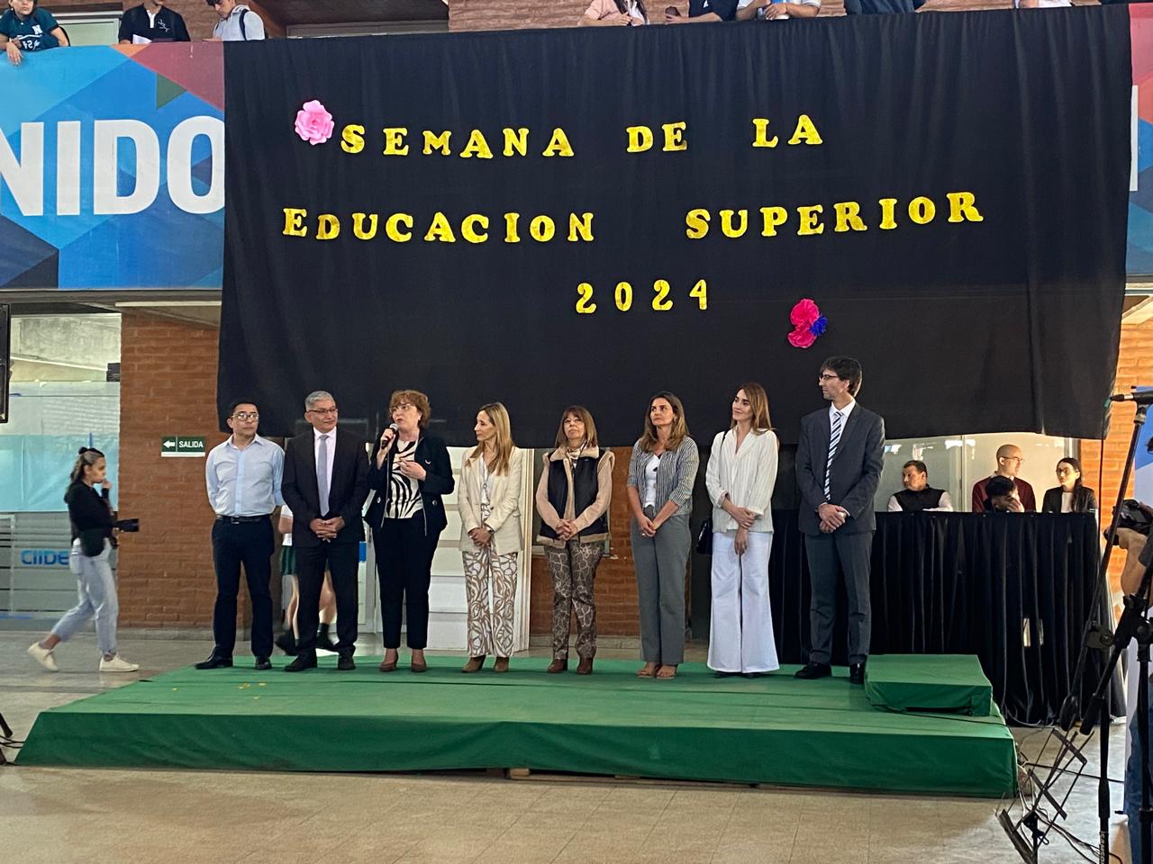 Nivel Superior - Instituto Mariano Moreno